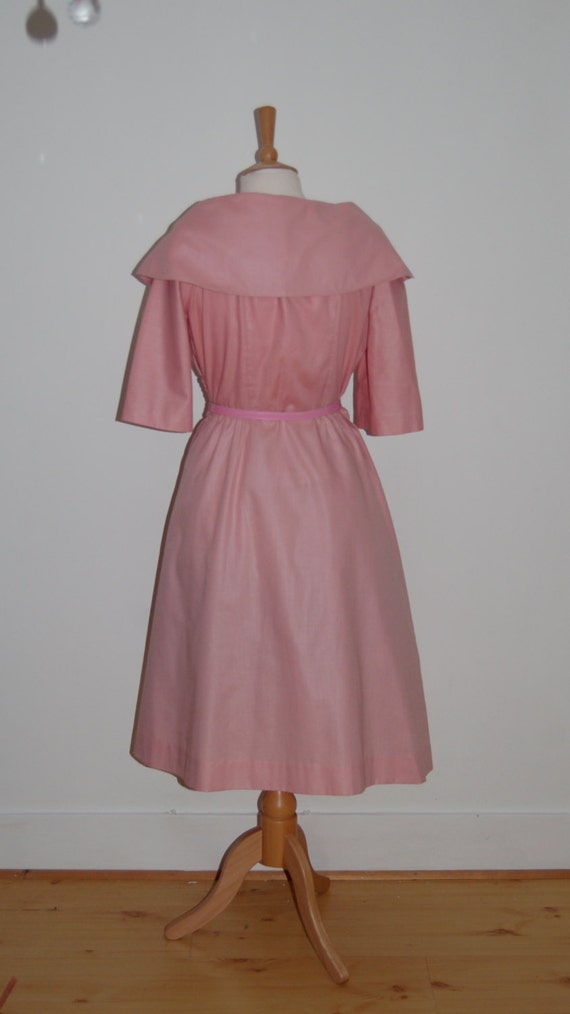 Light Pink Vintage 1950's Dress from with oversized s… - Gem