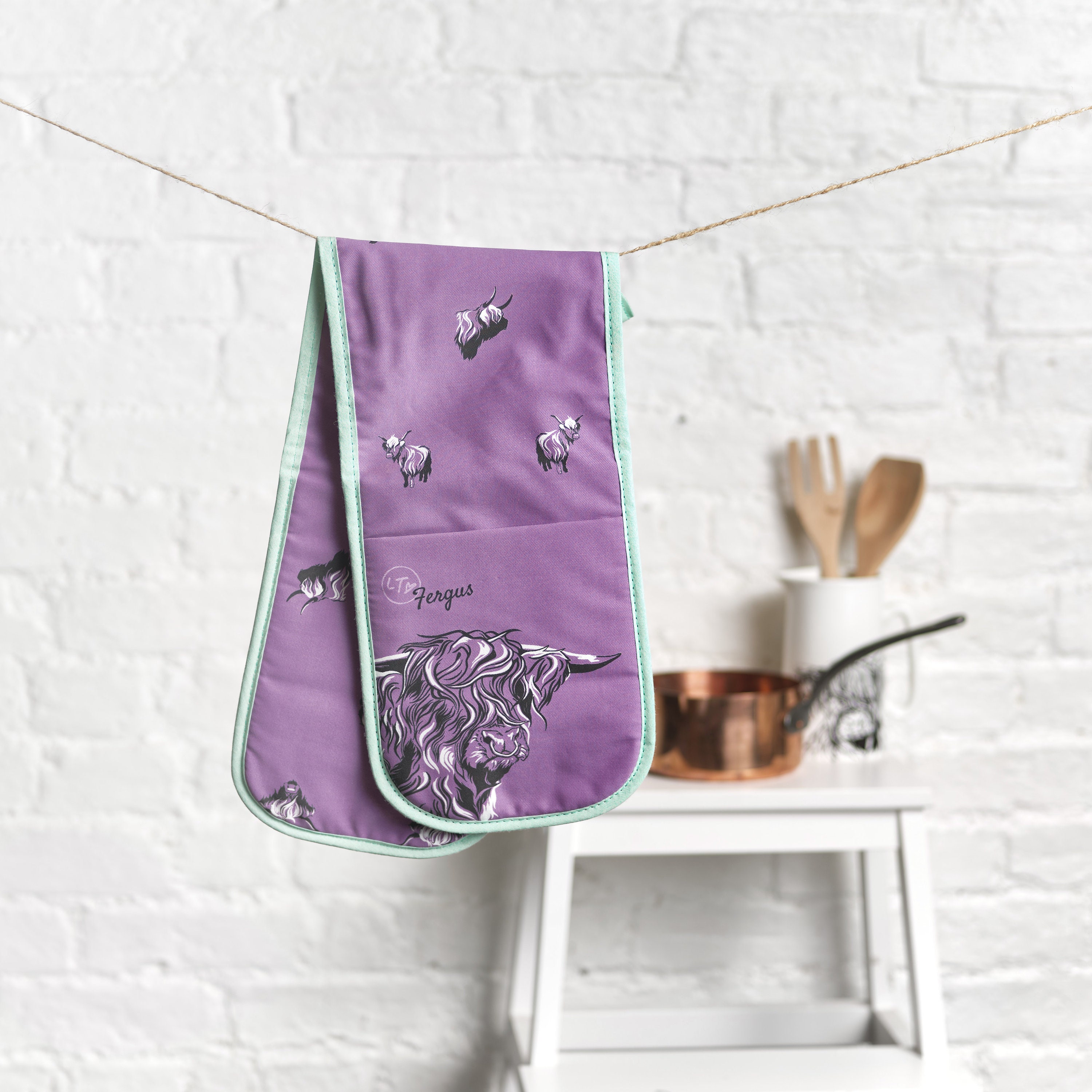Highland Cow Oven Gloves - Etsy UK