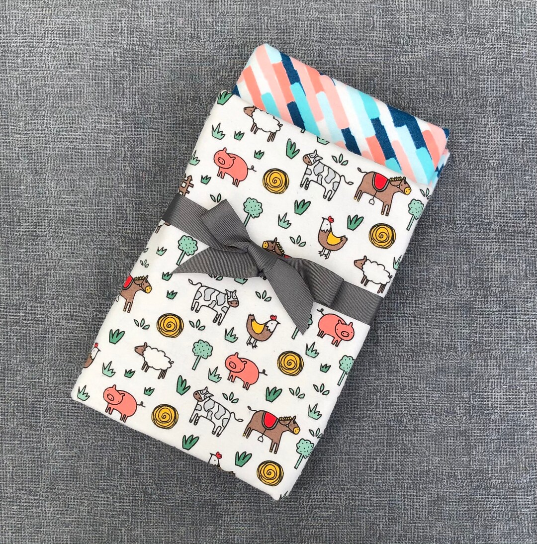 2 Pack of Extra Large Receiving Blankets - Farm Animals and ...