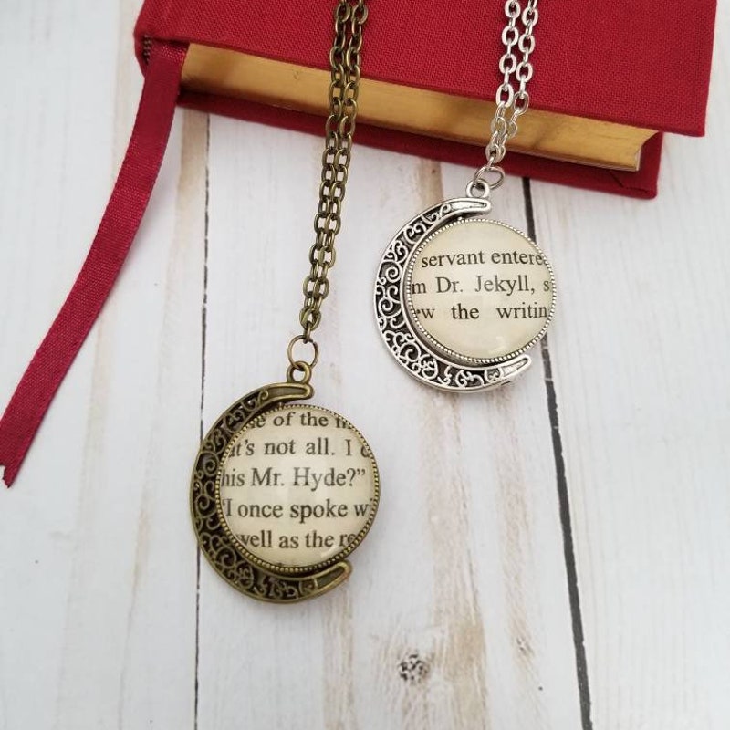 Book Page Necklace - Etsy