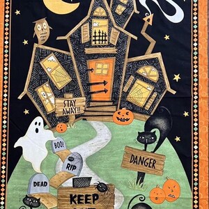 Scaredy Cats by Debbie Mumm for Wilmington Prints Haunted House Themed ...