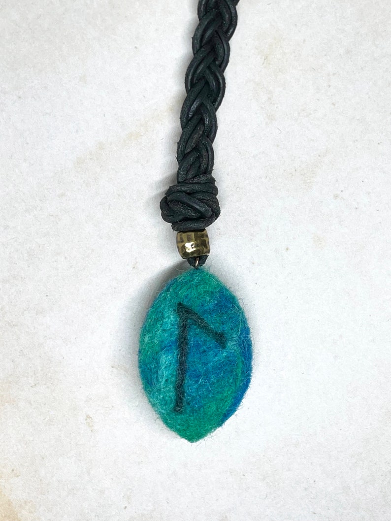 Handcrafted Elder Futhark Laguz Rune Wool and Leather Key Chain - Etsy