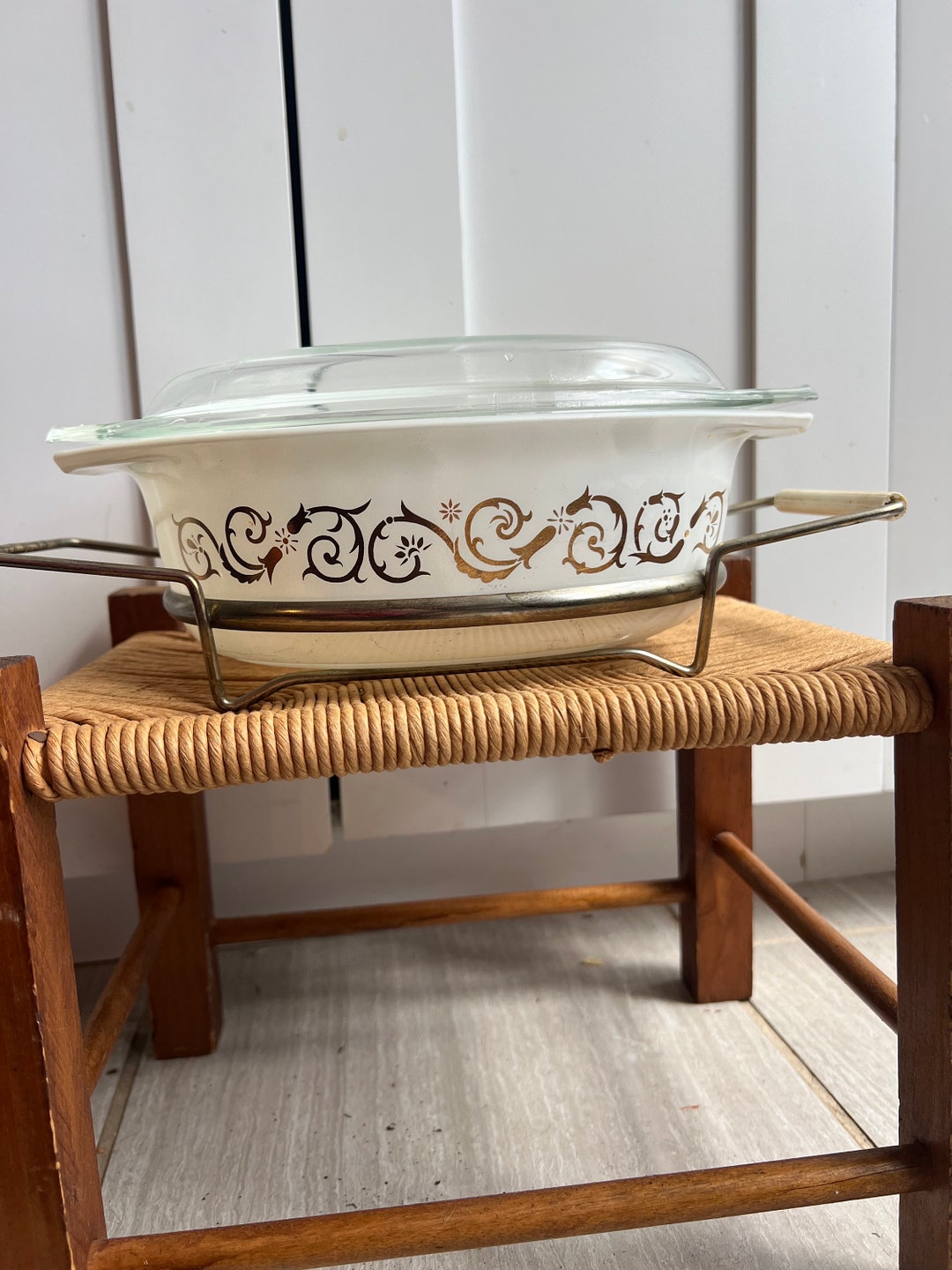 Vintage Pyrex Style 043 1.5 Quart Casserole Bowl With Lid. White and ...