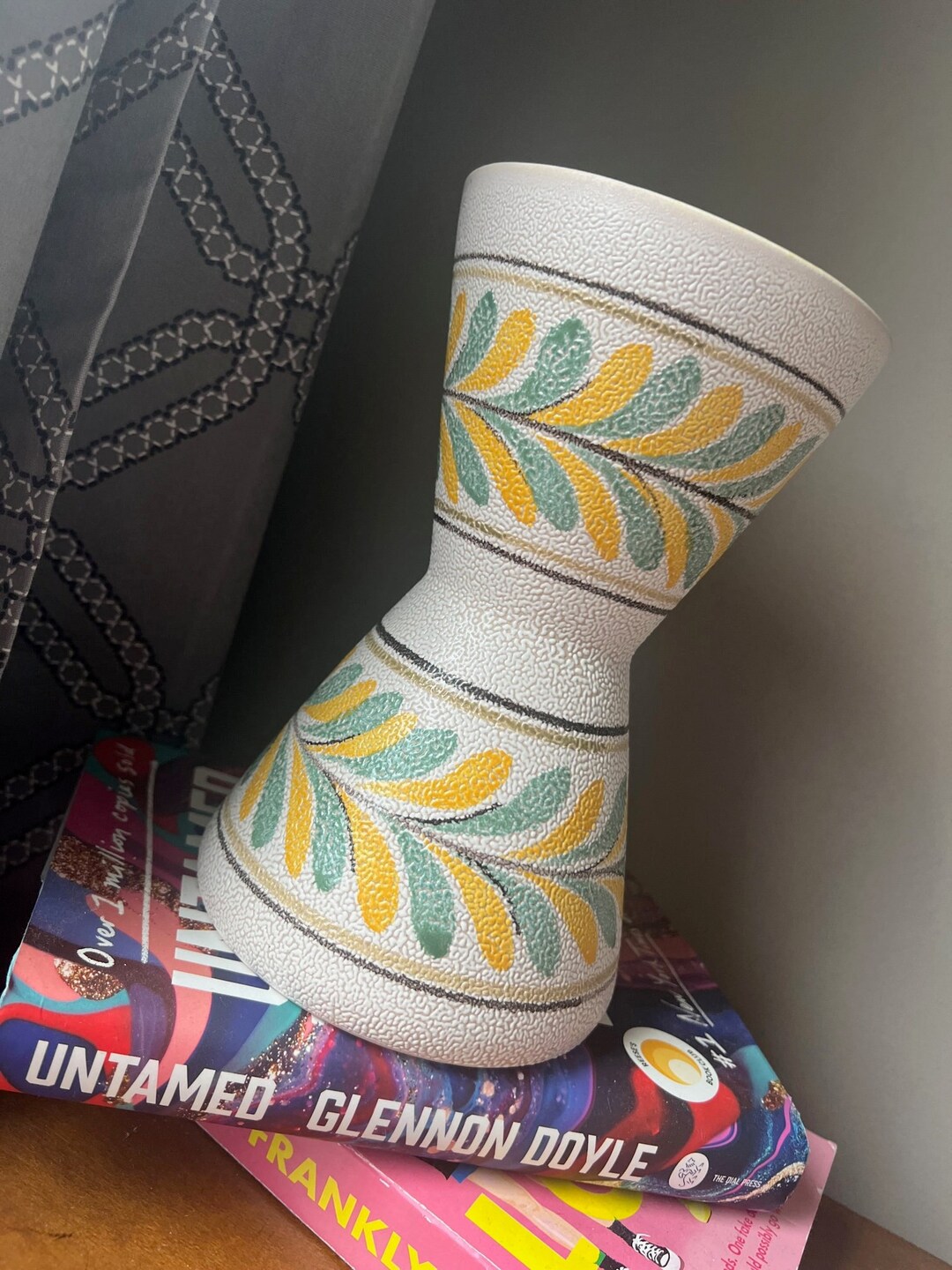 MCM Vase, Hourglass Shape, Leave and Petals, Cream Yellow Green ...