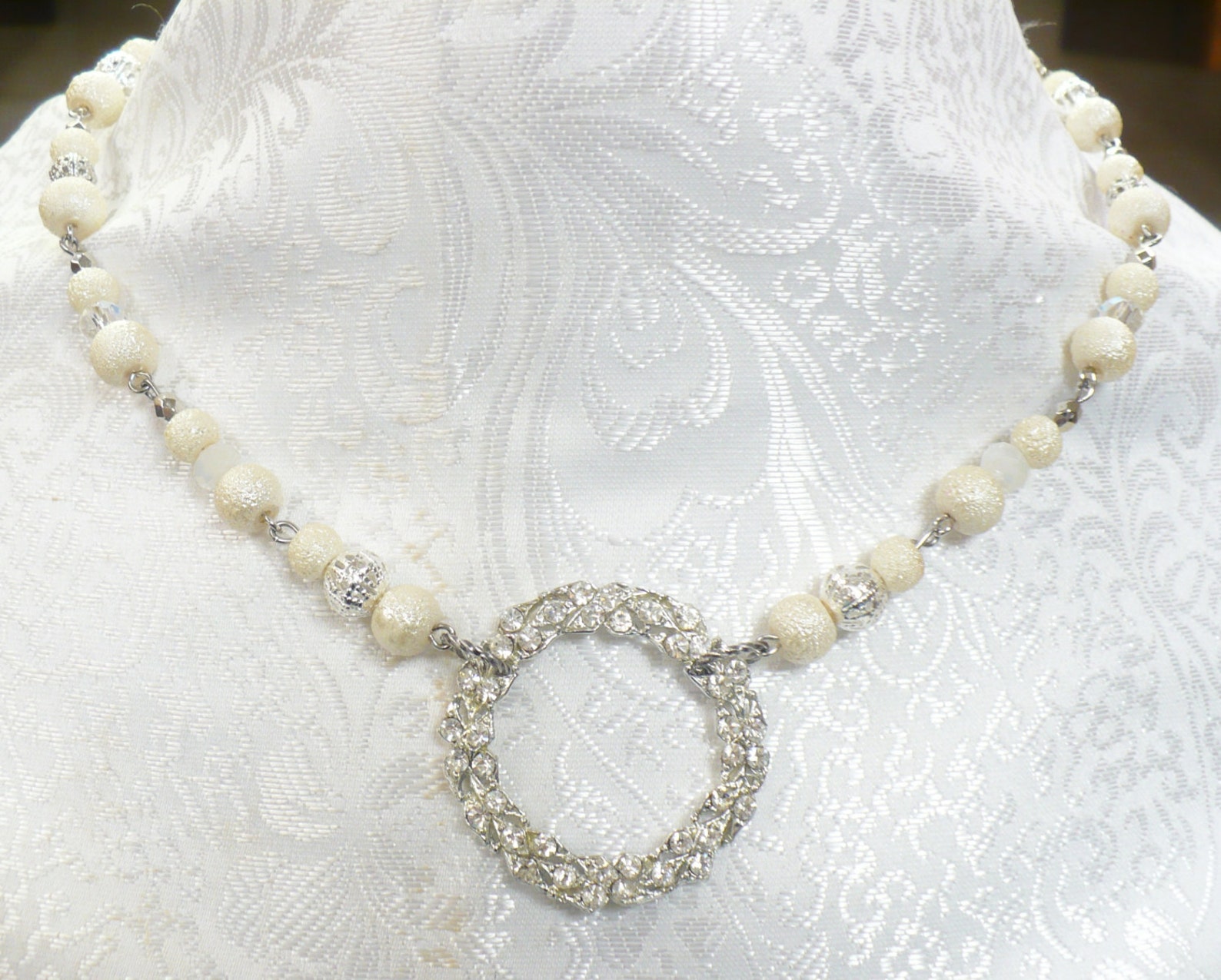 OOAK Vintage Rhinestone Circle Center Frosted PEARL Crystal - Etsy