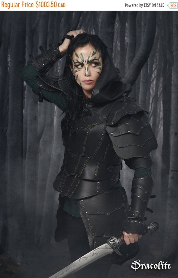 Medieval Female Ranger Clothing