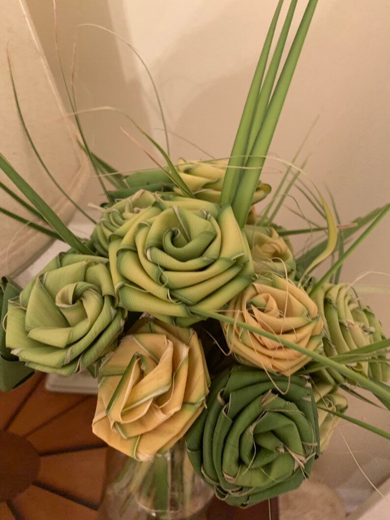 Sweetgrass Palmetto Rose Bouquet - Etsy