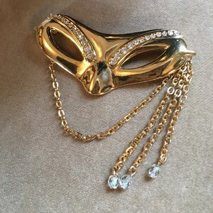 Gold and Crystal Masquerade Mask Dangle Lapel Pin Glamorous - Etsy