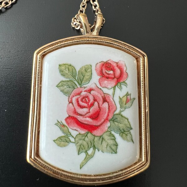 Avon Flower Necklace - Etsy