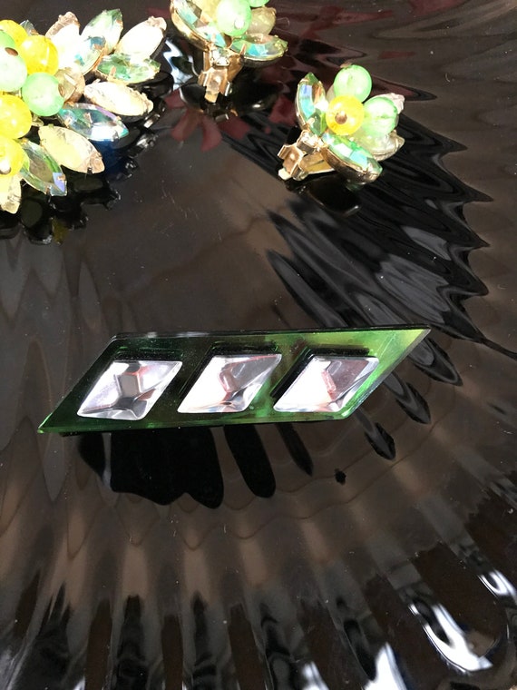 Punky Acrylic 80s Post Modern Reflective Green & Ice … - Gem