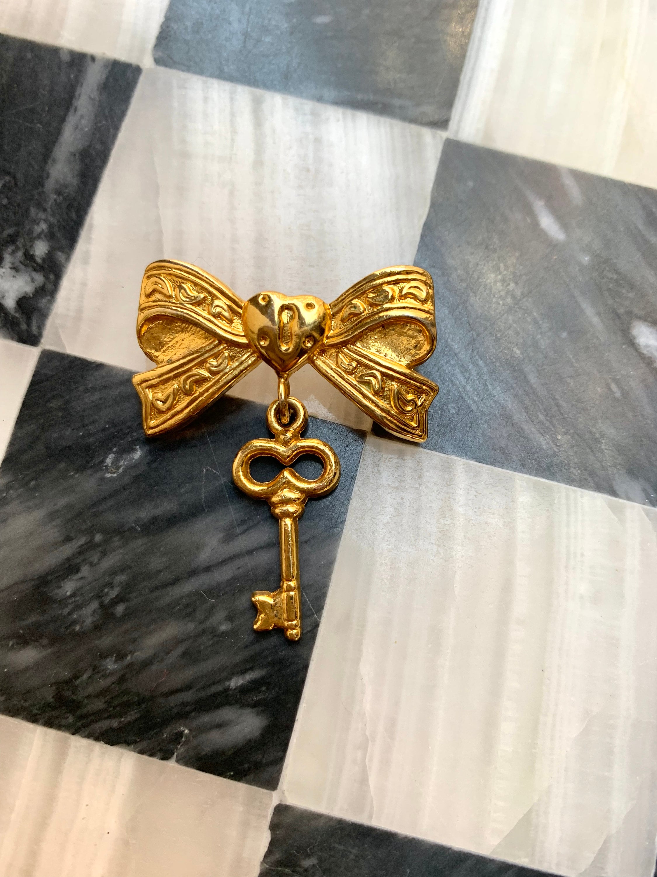 Romantic Golden Heart with dangling Key Bow Pin, Sweetheart Pin ...