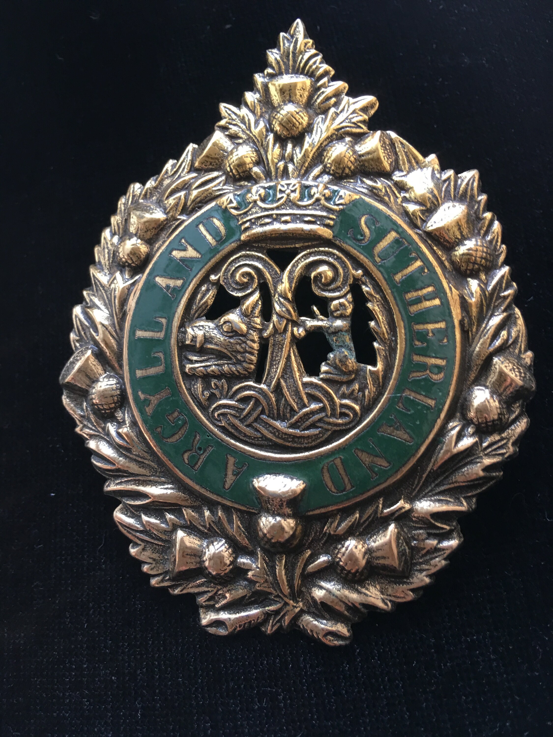 Vintage Scottish Crest Brooch, Preppy Emblem Badge, Unisex Lapel Pin ...