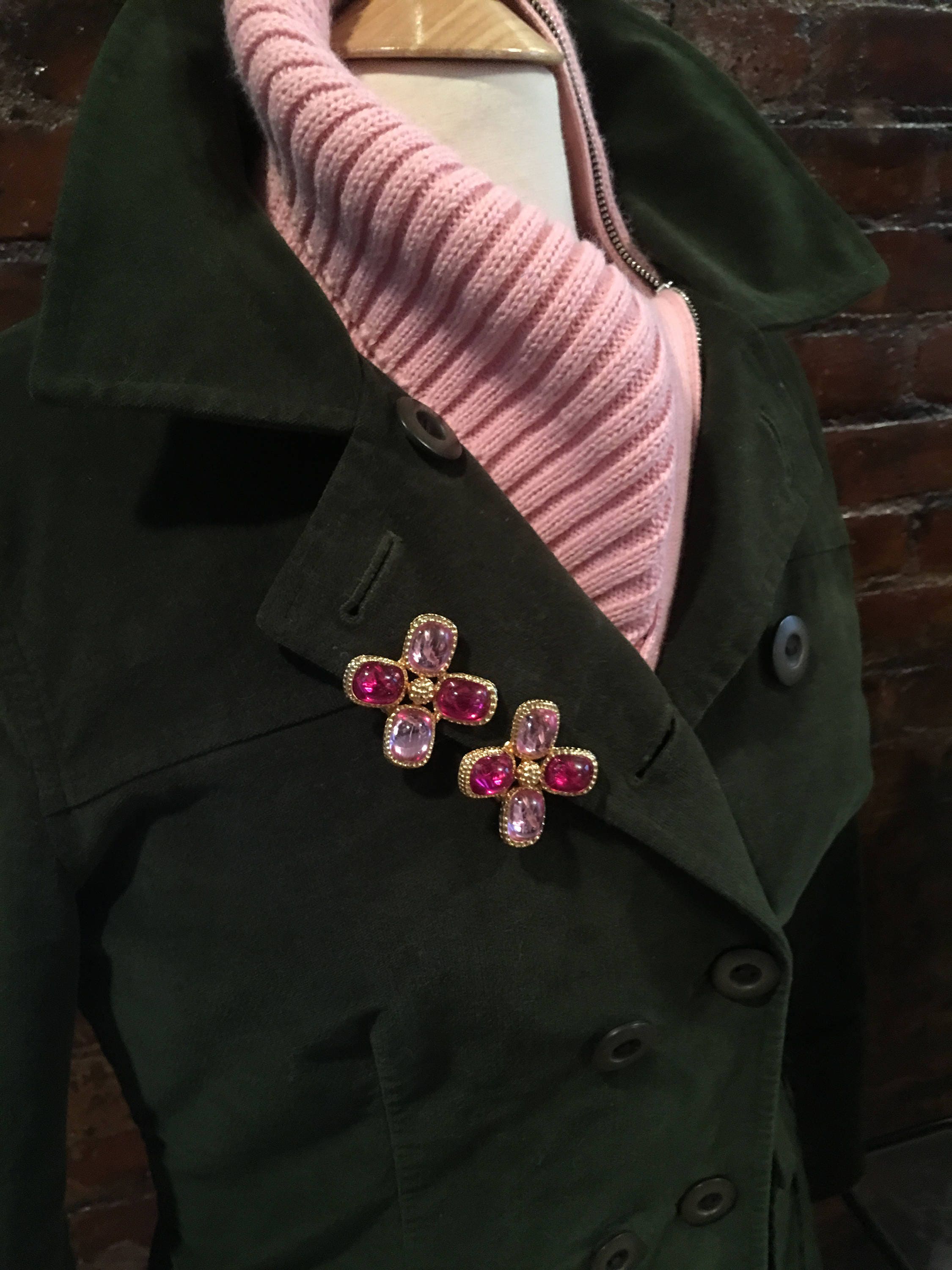 RESERVED 80’s 90’s Bold Bling Chunky Gold & Pink Lucite Jeweled Runway ...