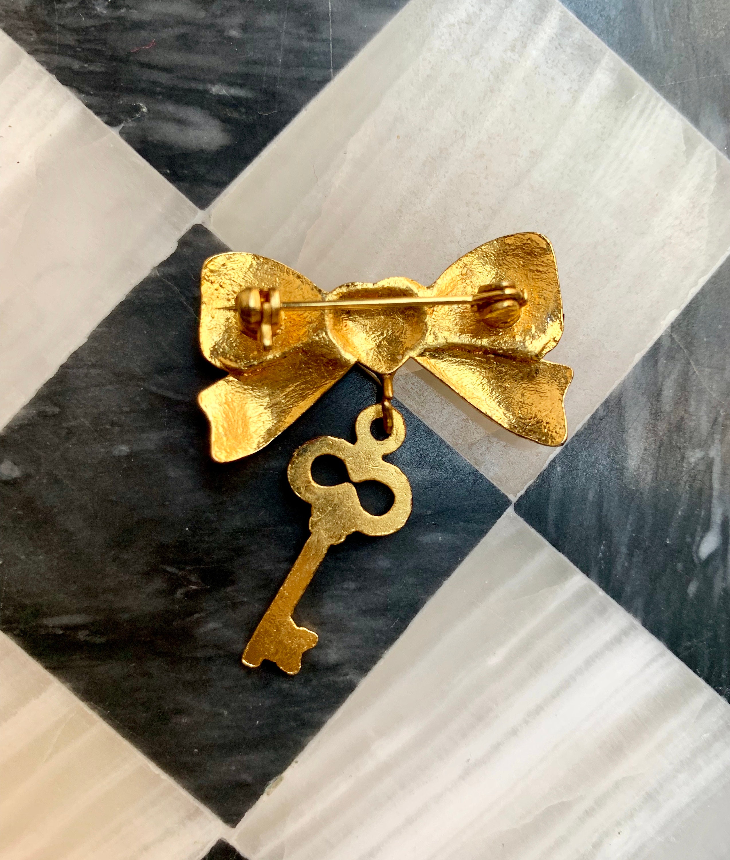 Romantic Golden Heart with dangling Key Bow Pin, Sweetheart Pin ...