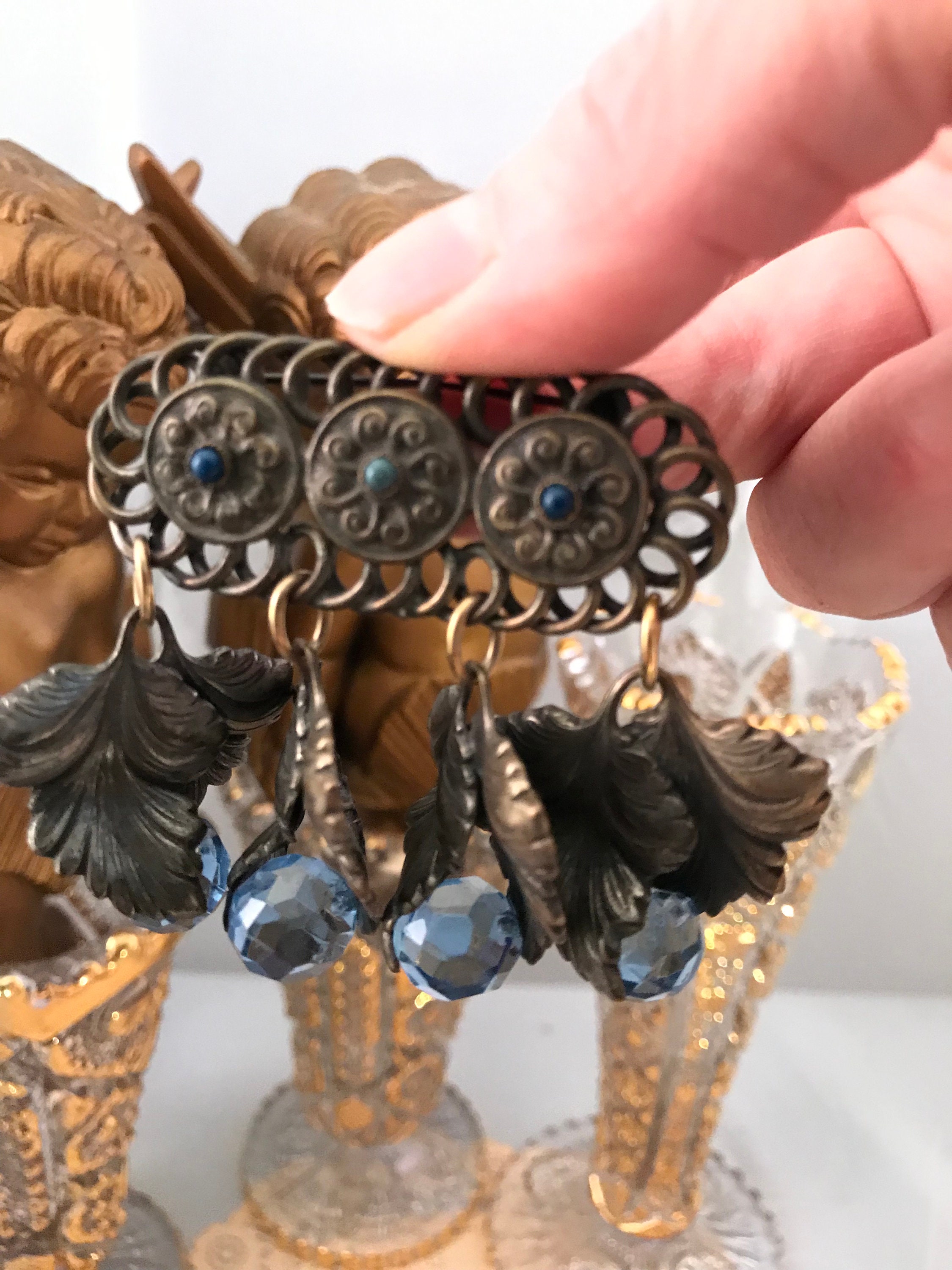 FRED GRAY CORP 1930s Dangling Blue Crystal Vintage Brooch | Etsy