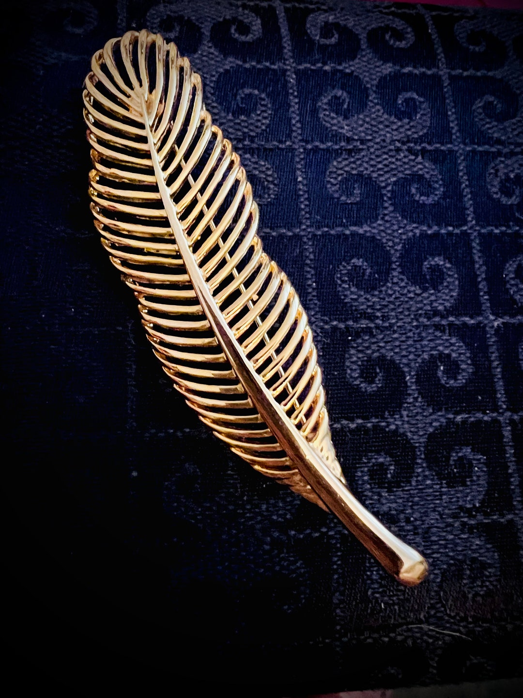 Feather Lapel Pin, Mid Century Hollywood Regency Gold Tone Feathery ...