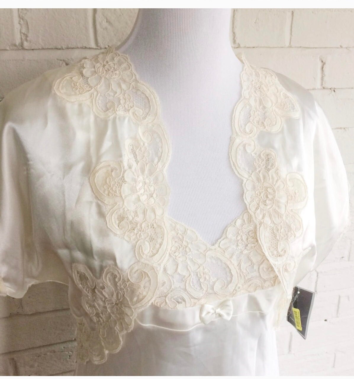 Halston White Negligee Bridal Peignoir Set Gown & Jacket size M