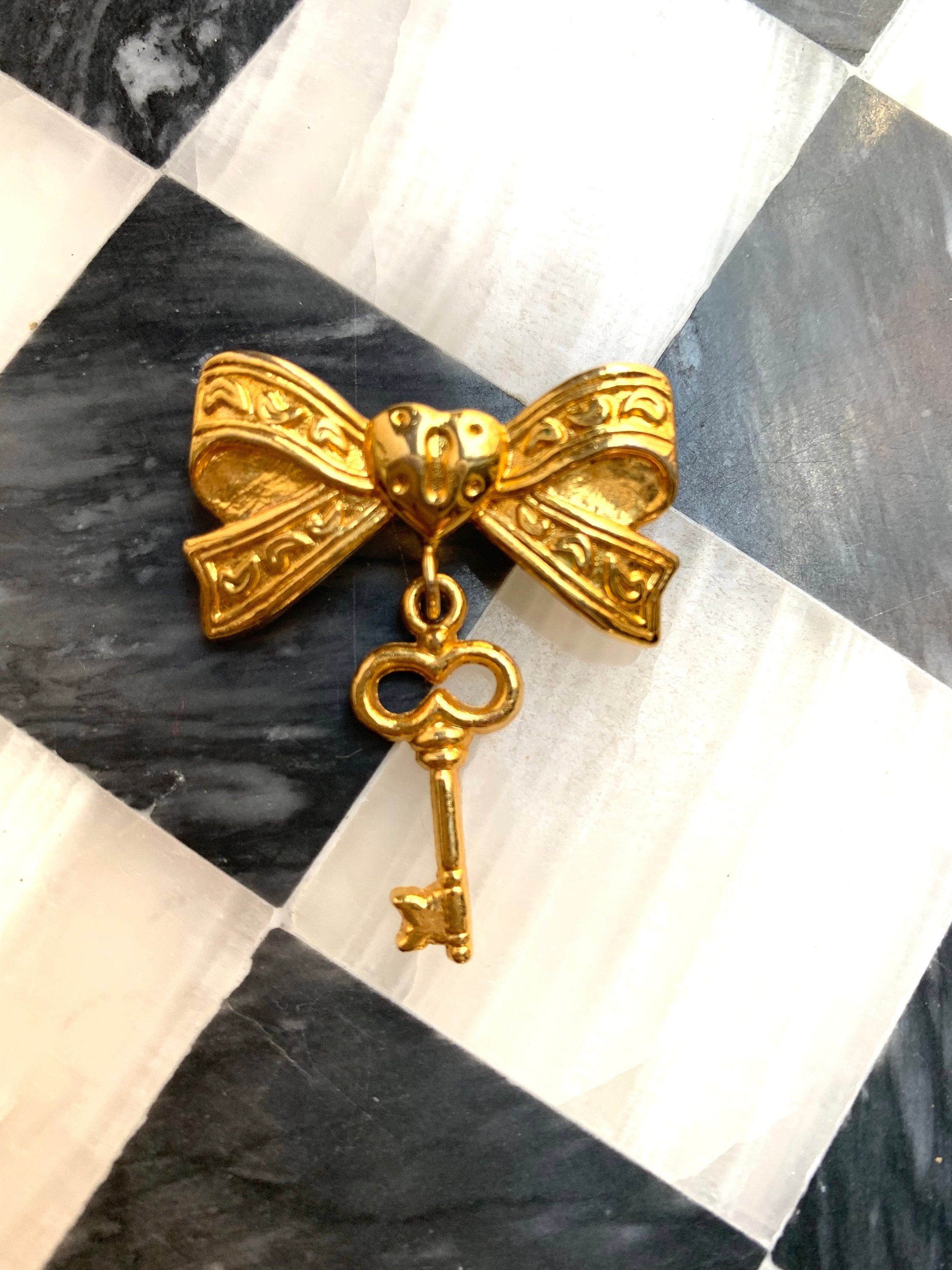 Romantic Golden Heart with dangling Key Bow Pin, Sweetheart Pin ...