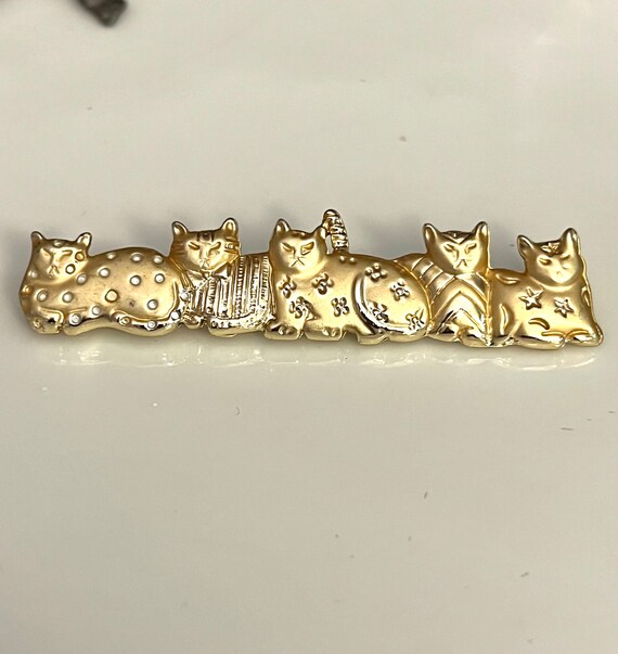 Kitsch Kitty Cat Bar Pin, Bunch of Cats Folk Art Cat… - Gem