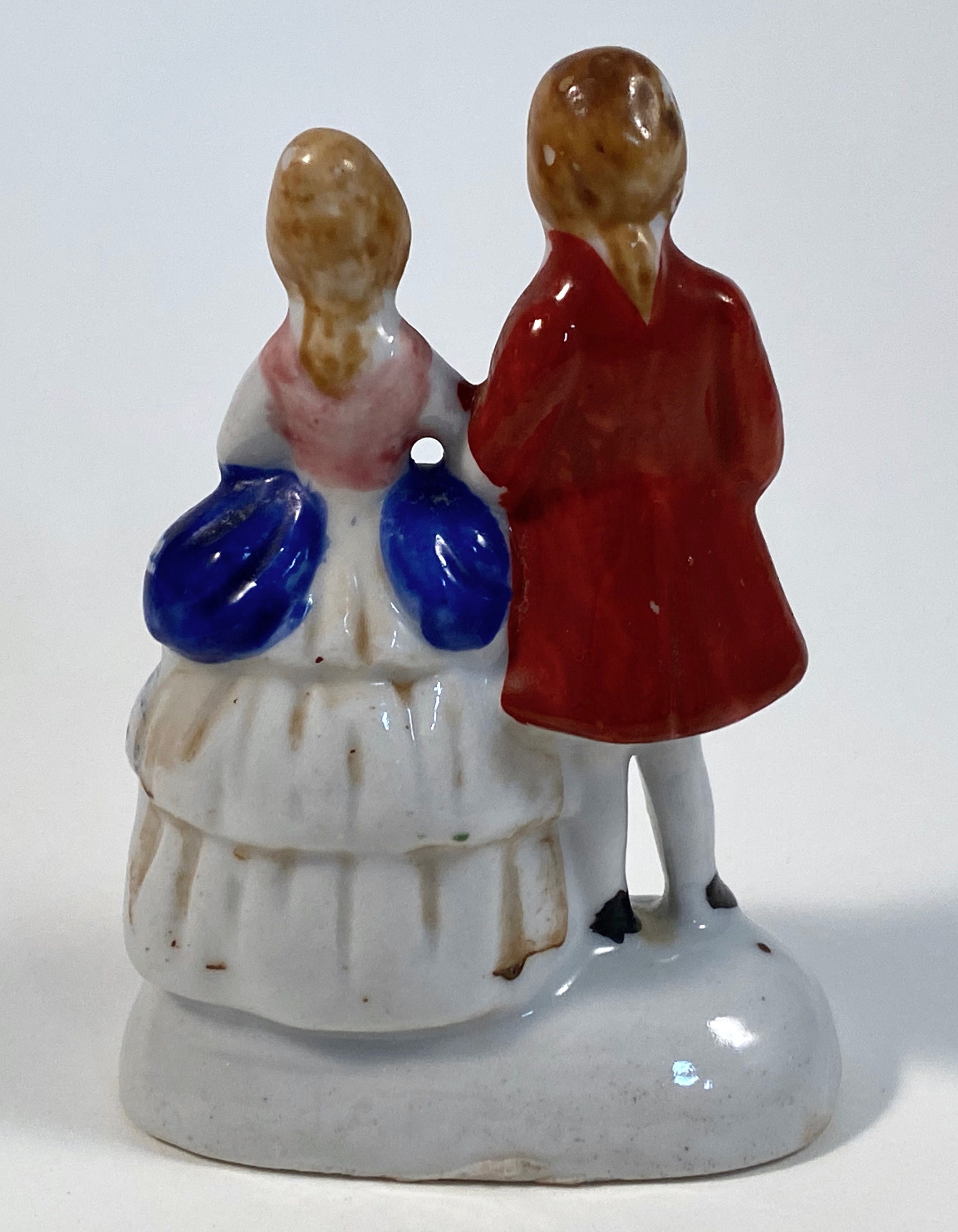 Vintage Ceramic Porcelain Figurine | Man Woman Couple in Period Costume ...