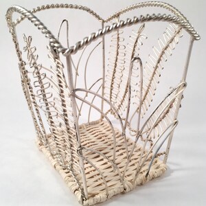 Sweet Metal Wire Fern Basket With Woven "grass" Bottom | Fern Frond ...