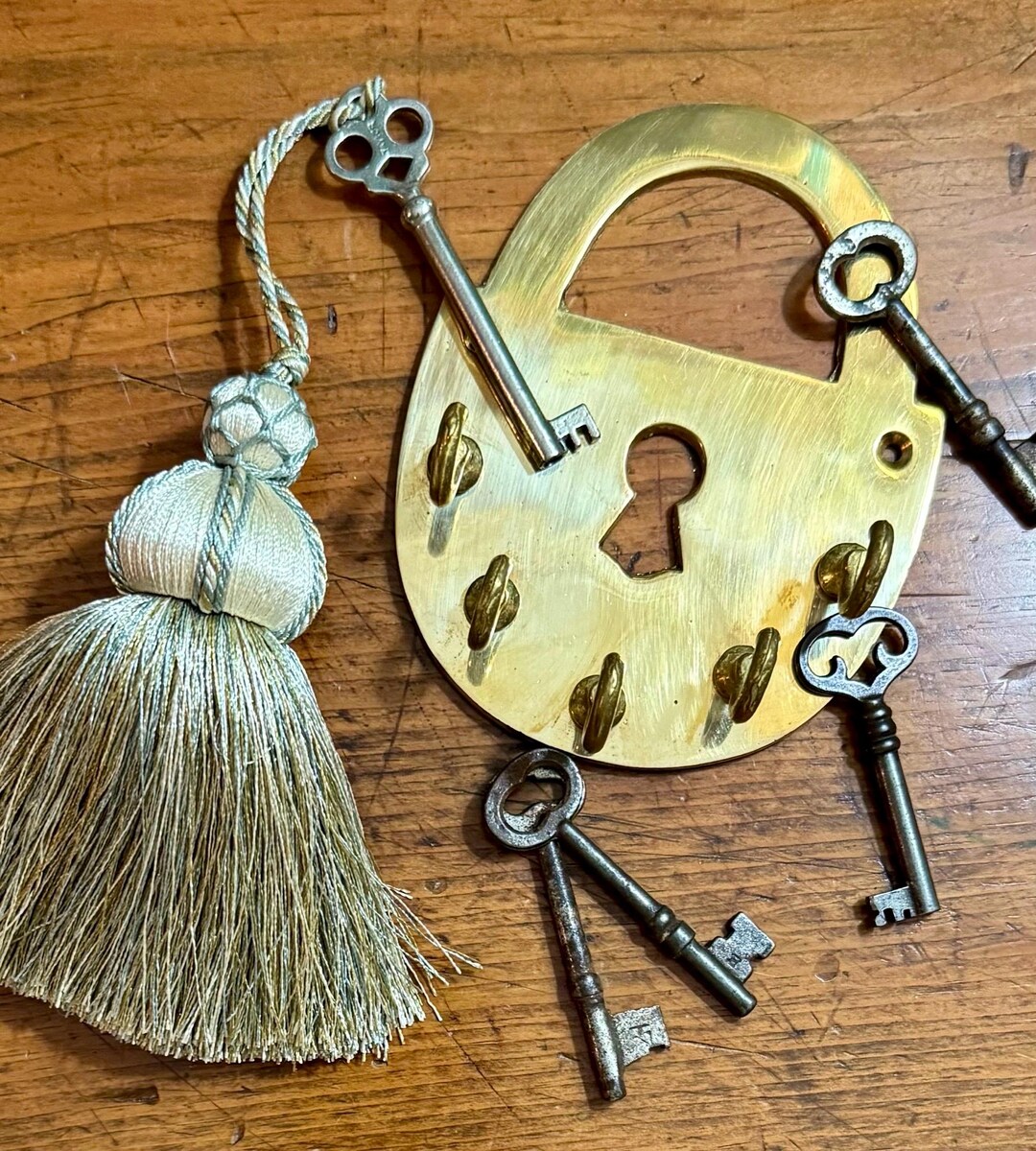 Super-cool Solid Brass Padlock Key Organizer With Five Hooks | Wall ...