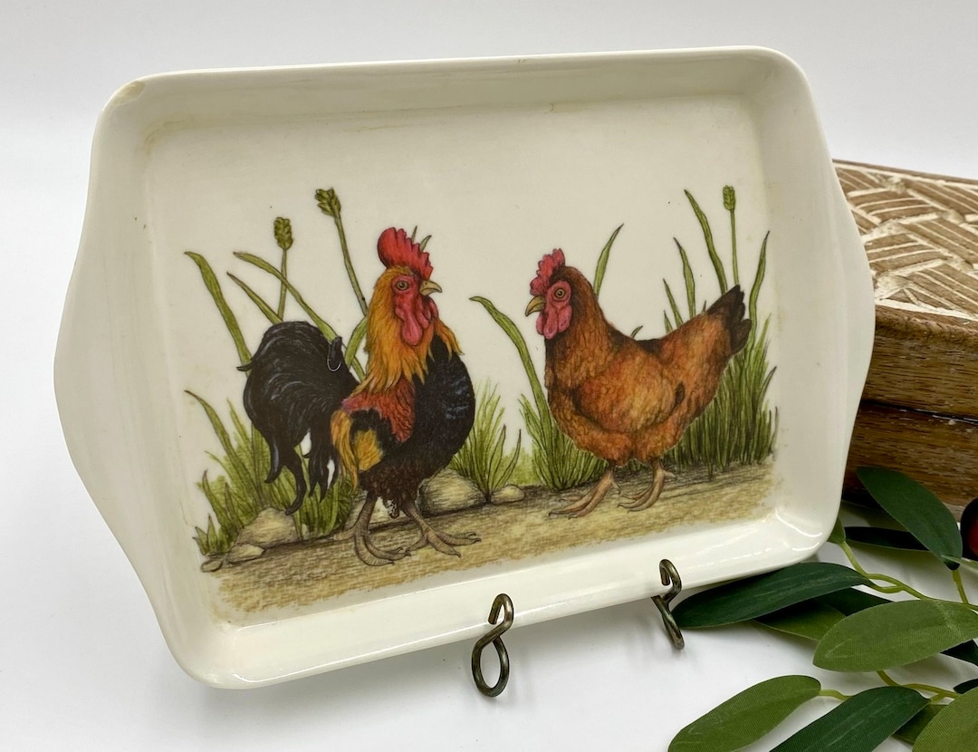 Vintage Melamine Tray by Home Essentials | Plastic Tray With Hen and ...