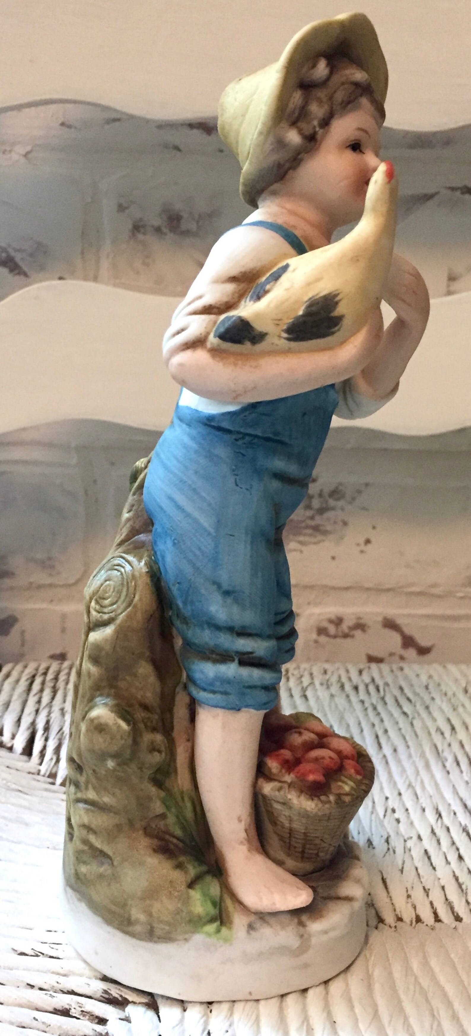 Vintage Homco #8880 Boy and Girl Statues | Farmer Boy With Chicken ...