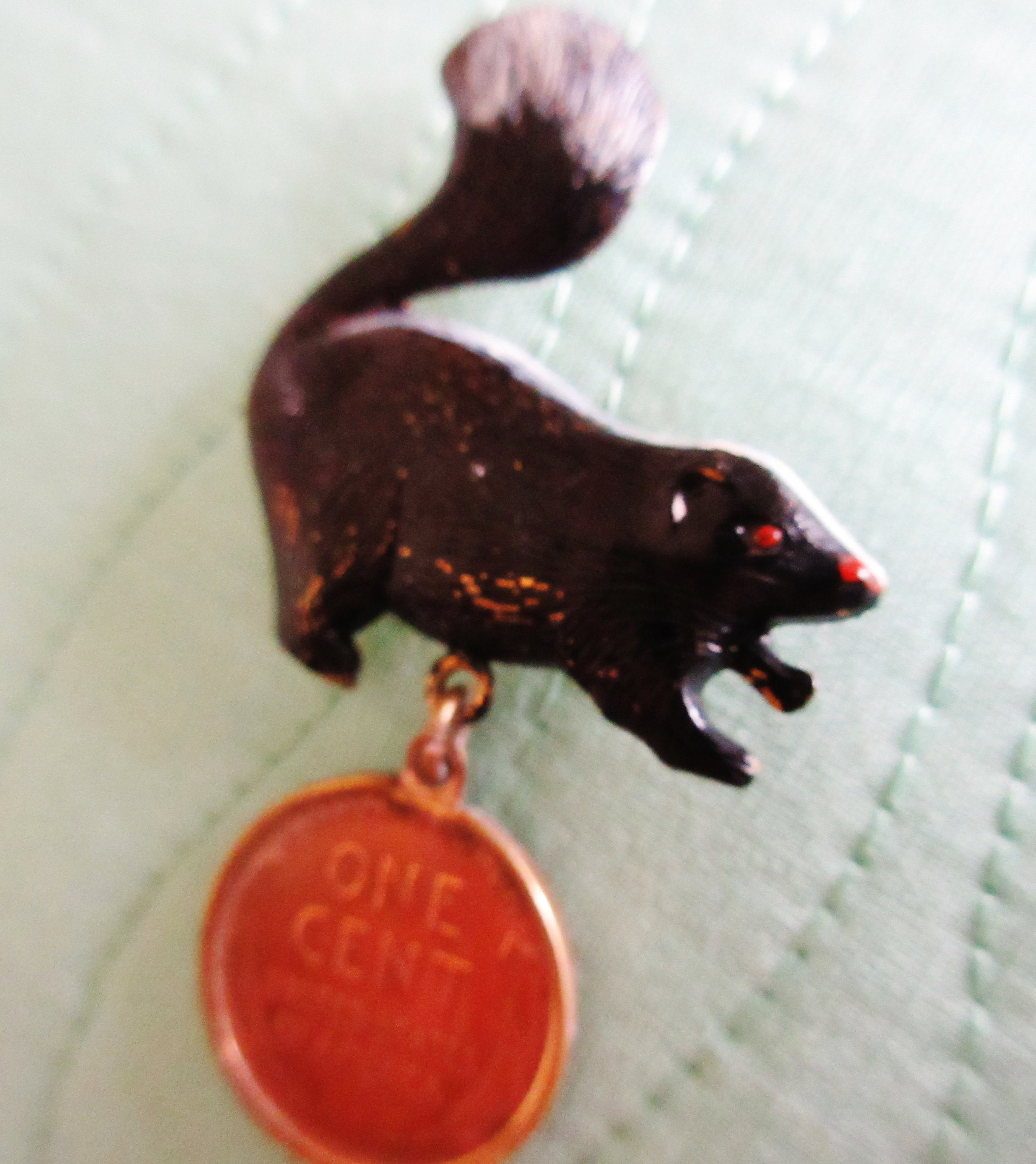 RESERVED - Vintage Metal Skunk Pin with Dangling 1940 ONE CENT Copper Penny