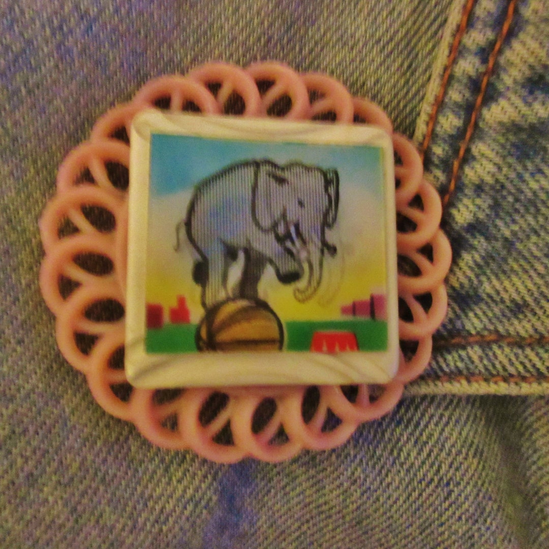 Vintage Elephant Lenticular Pin - Etsy