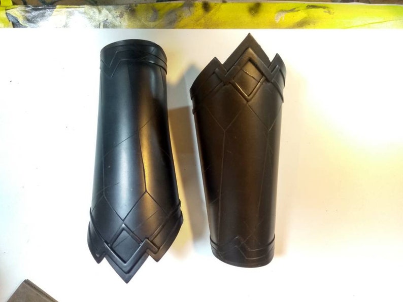 Wonder Woman Bracers - Etsy