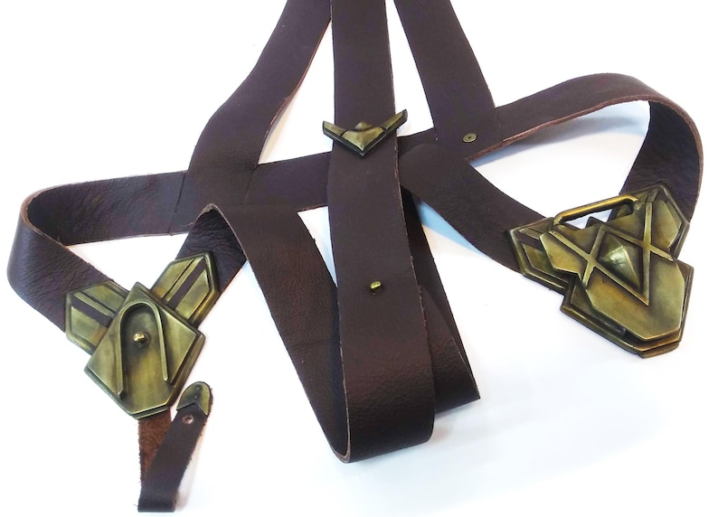 Wonder Woman Harness: Leather and Resin Bauldric - Etsy