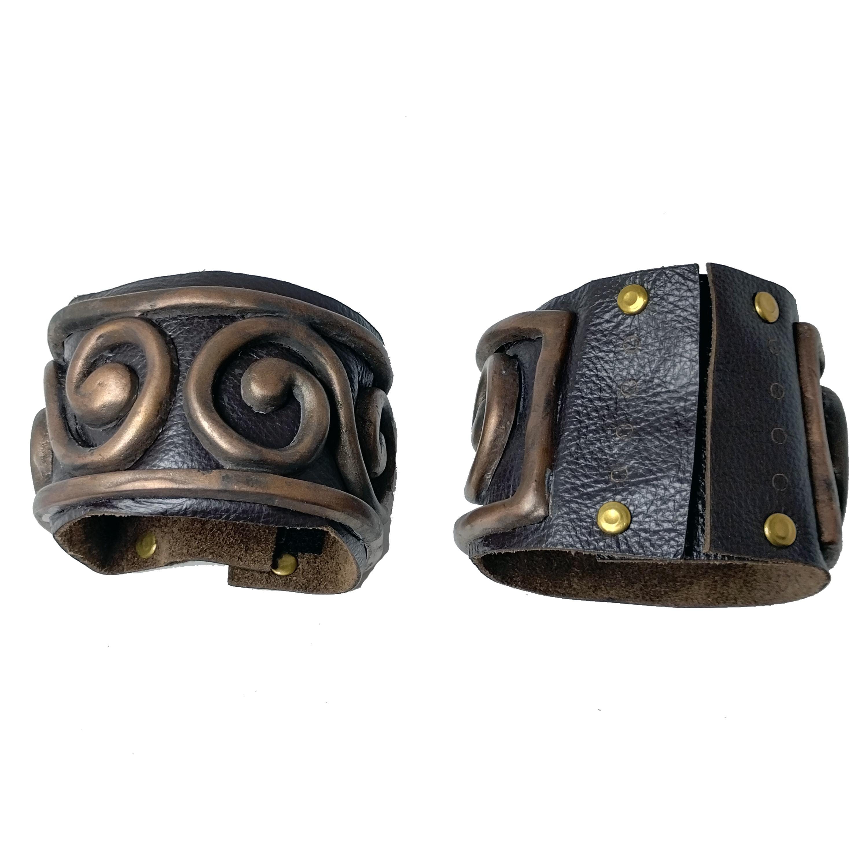 Xena Warrior Princess Armor, Skirts, and Corset W/ Chakram - Etsy