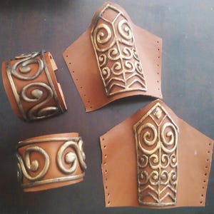 Xena Warrior Princess Armor, Skirts, and Corset W/ Chakram - Etsy