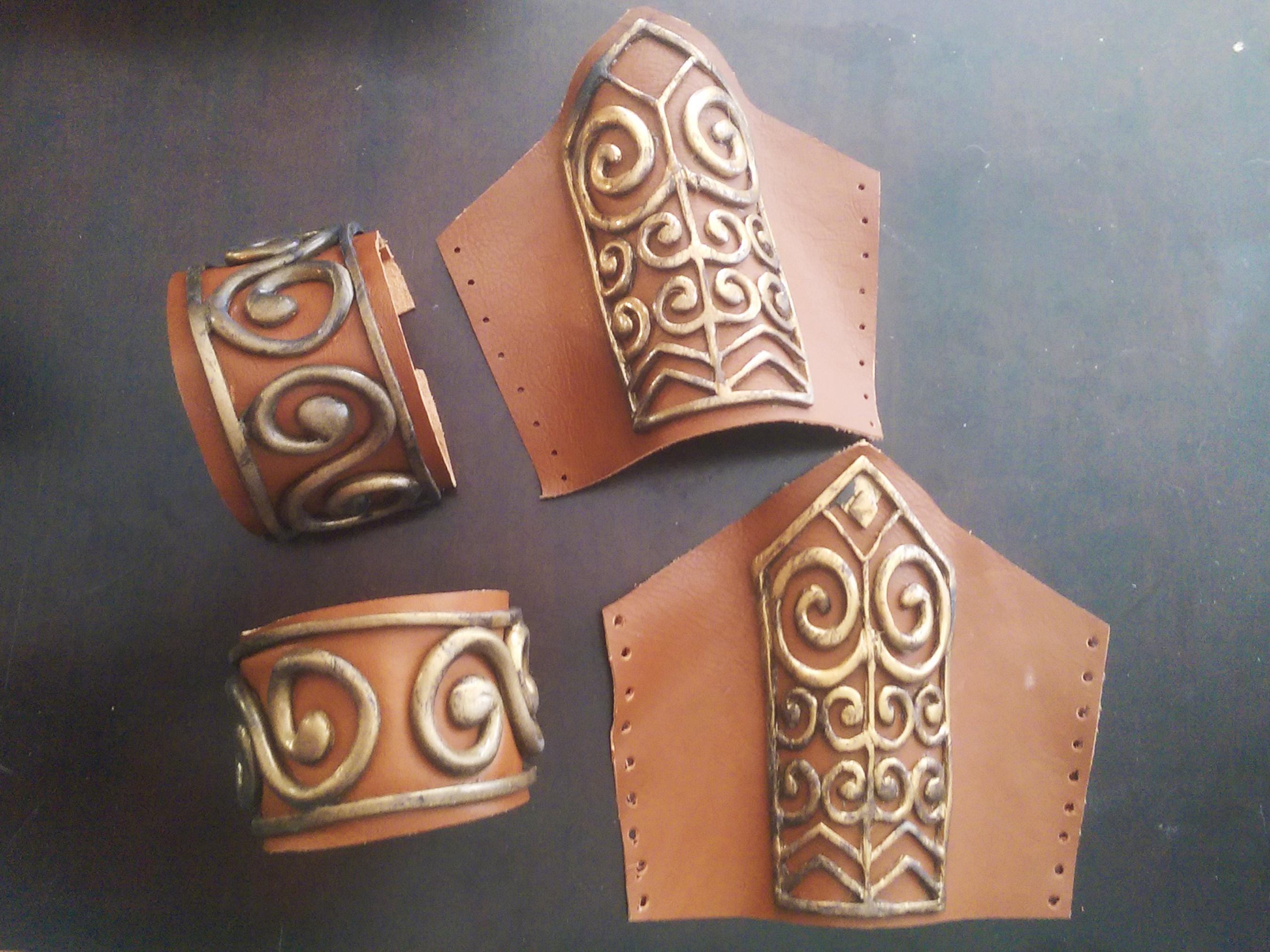 Xena Warrior Princess Armor, Skirts, and Corset W/ Chakram - Etsy