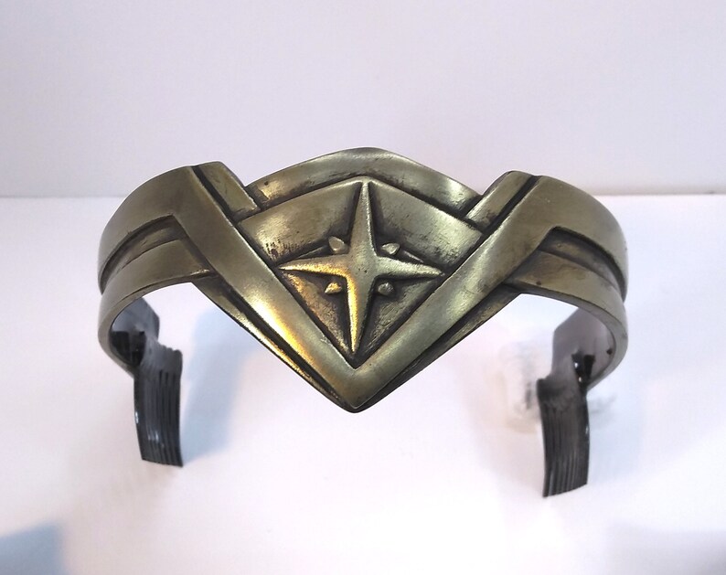 Wonder Woman Tiara - Etsy