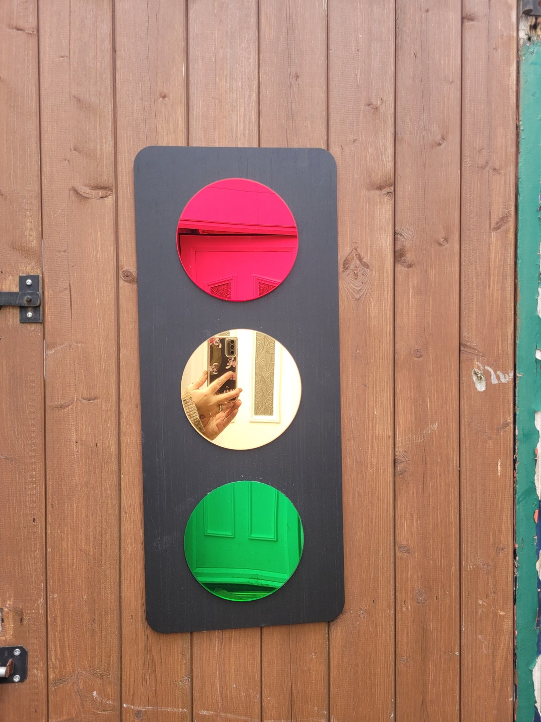 Traffic Light Coloured Mirror Ideal for Children Centres Nursery ...