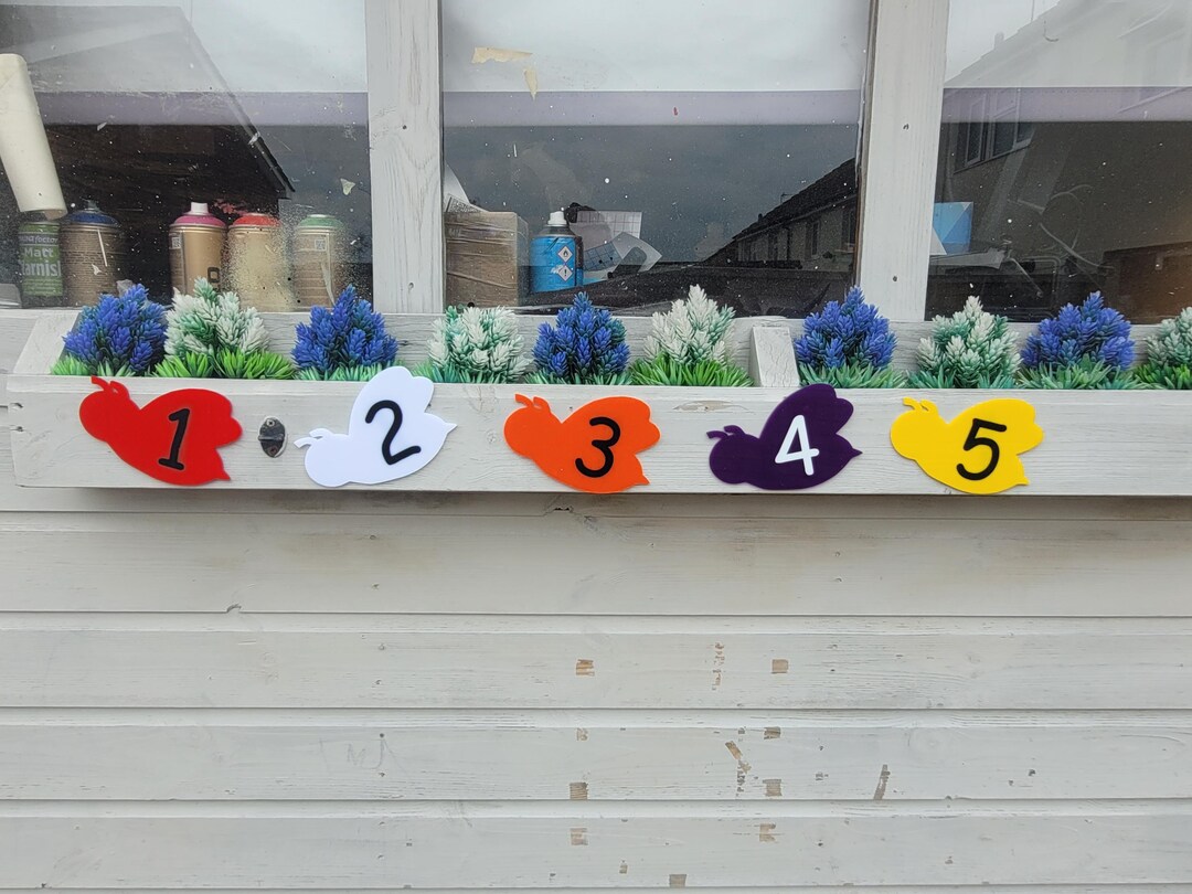 Number Bumble Bees, Rainbow, Learning Resources, Outdoor Sign ...