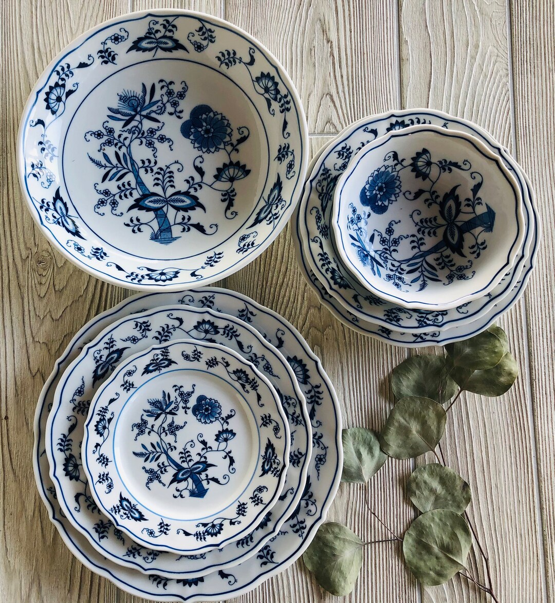 2002 Blue Danube Dishes Japan Dinner Plate Salad Plate Bread Plate ...