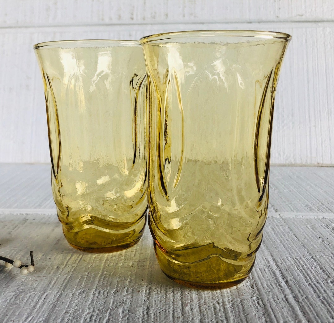 Vintage Colonial Tulip Yellow 12 Oz Tumblers Anchor Hocking MCM Yellow ...