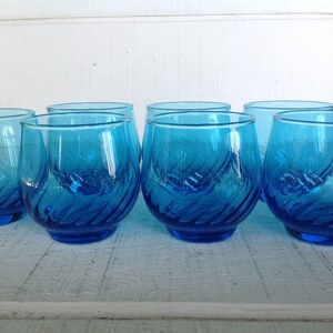 Turquoise Blue Swirl Roly Poly Tumblers Vintage Beach House Bar Cart ...