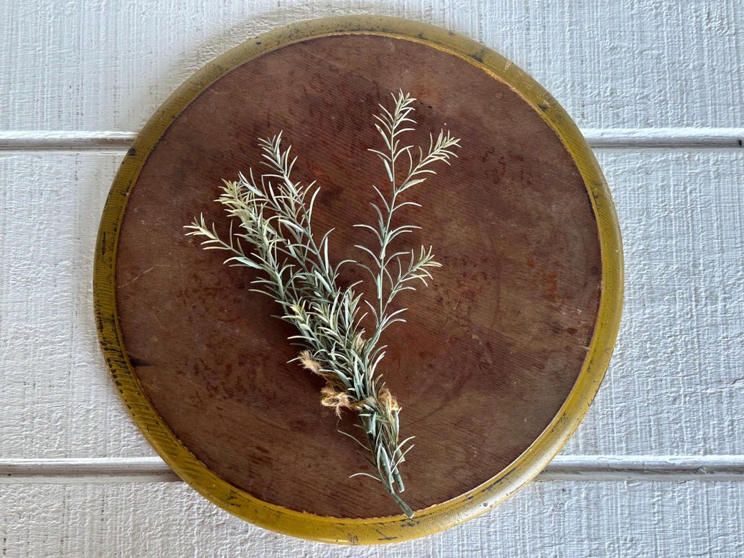 Antique Round Carved Bread Board Primitive Classic Wooden Breadboard ...