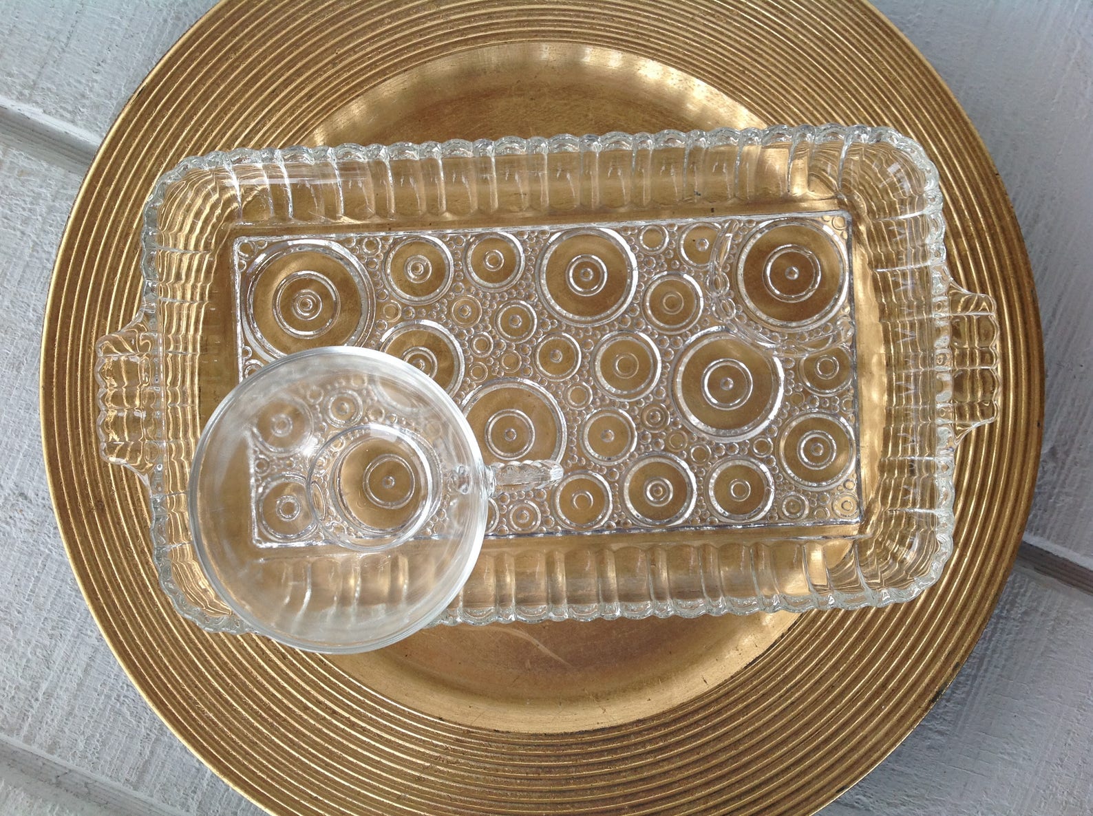 Vintage Colonial Lady Bullseye Glass Snack Set Mid Century Glass Plate ...