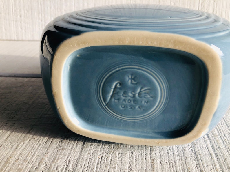 Fiesta Ware Large Disk Pitcher Fiesta Water Pitcher 64 Oz - Etsy