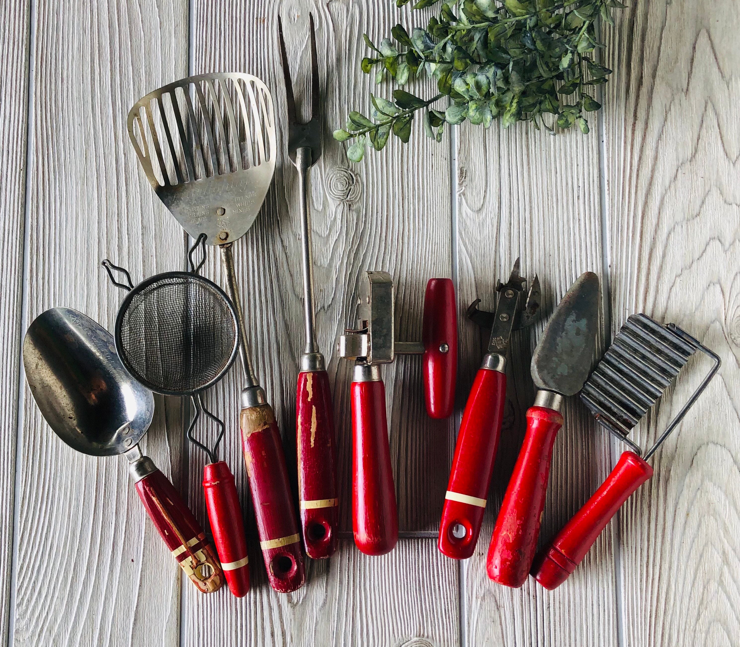 Vintage Red Kitchen Accessories