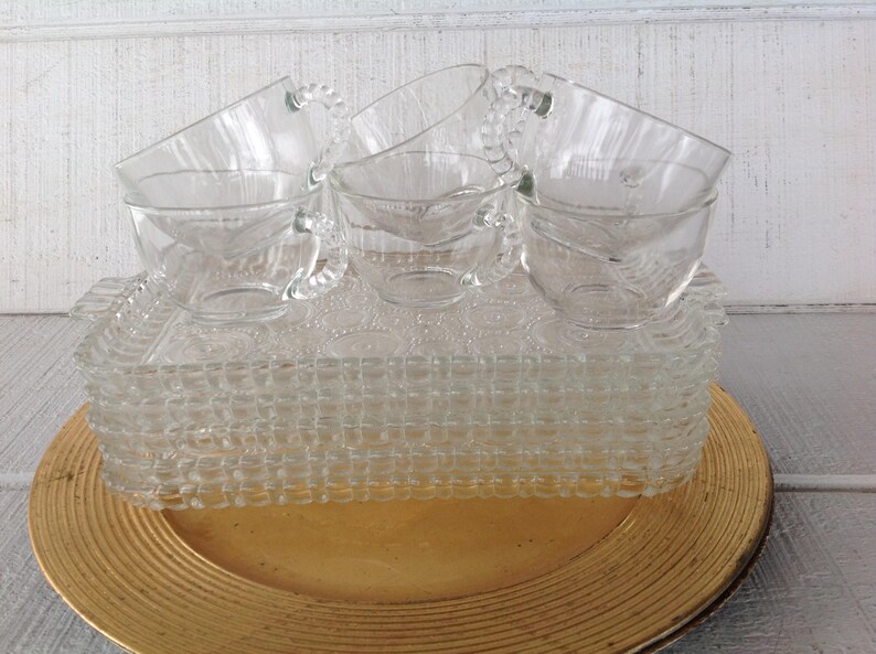 Vintage Colonial Lady Bullseye Glass Snack Set Mid Century - Etsy