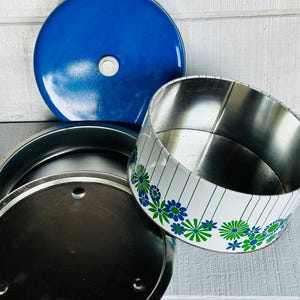 Retro Metal Pie & Cake Carrier Blue Green White Floral Dessert Carrier ...