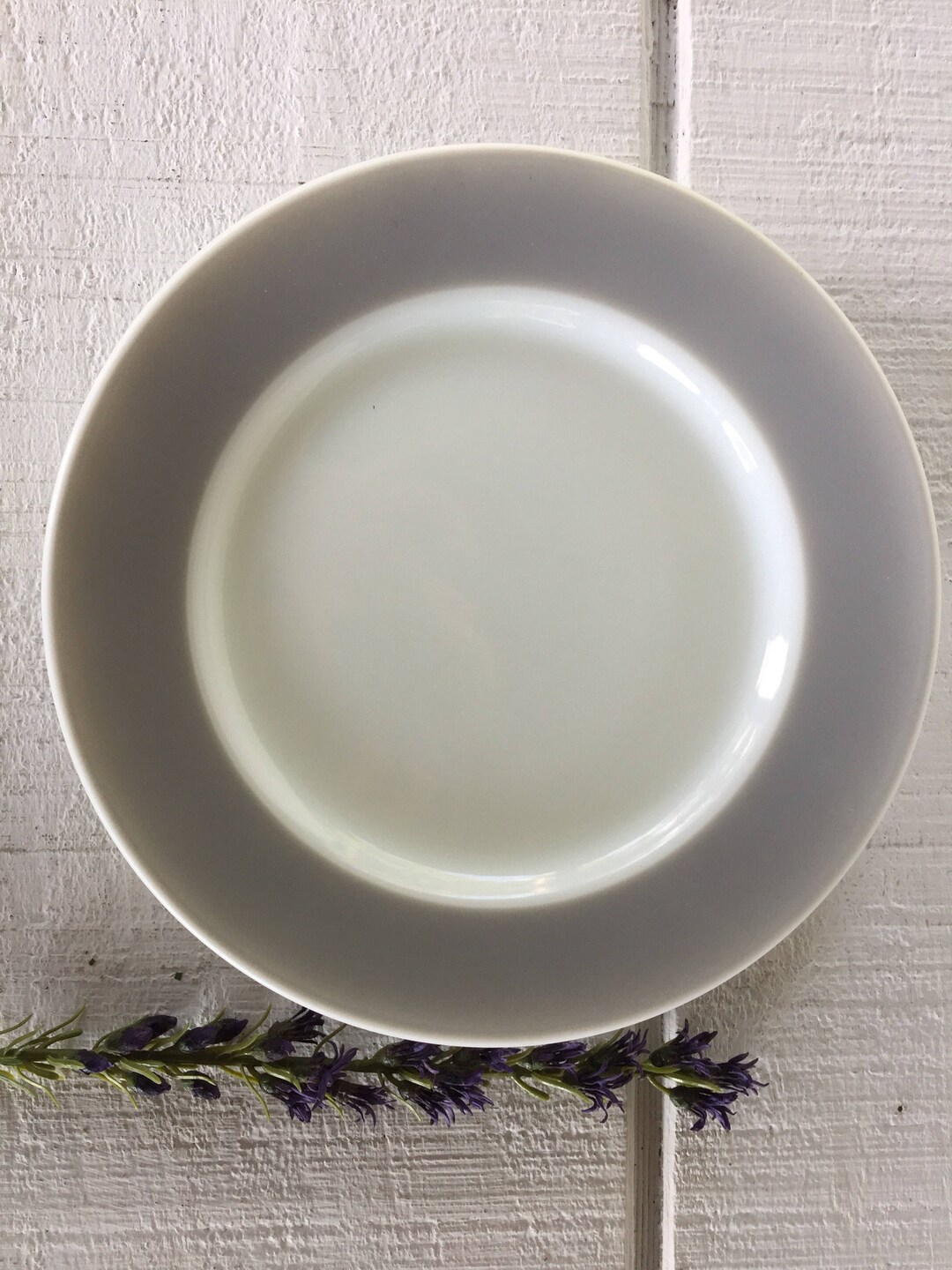 4 Vintage Pyrex Plates 9" Gray Band Mid Century Milk Glass Plates 1950s ...