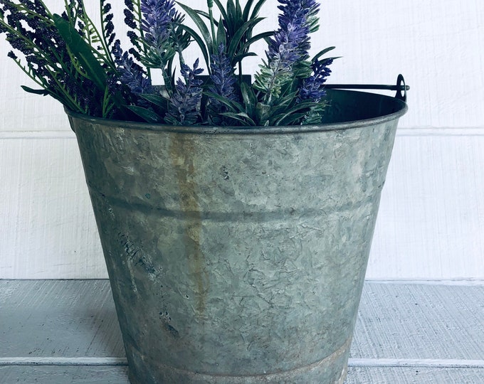 Galvanized Metal Bucket Farmhouse Country Decor Industrial Barn Find ...