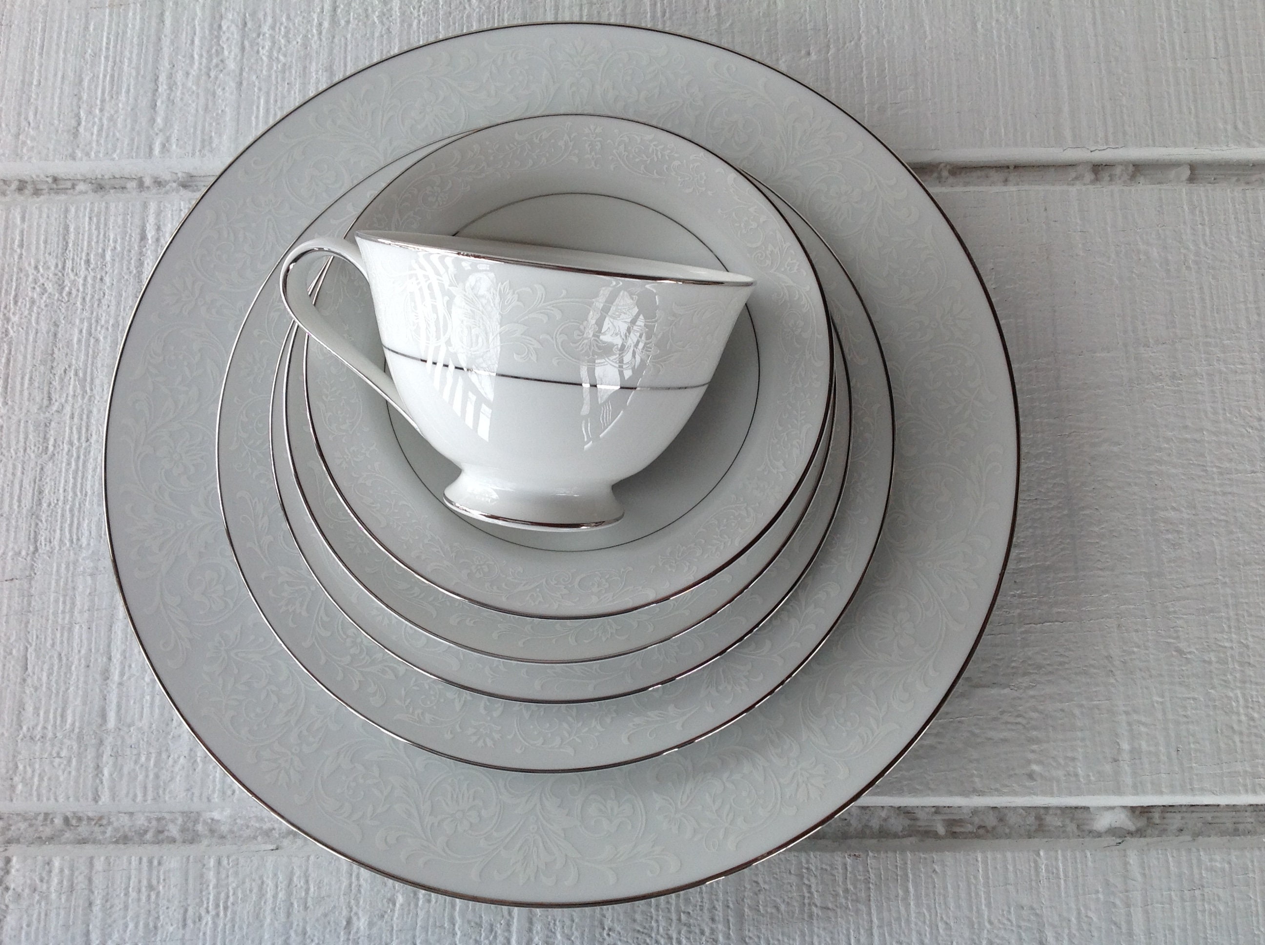 8 Place Settings ~ Vintage Sango China Fresco 3540 White Flower ...